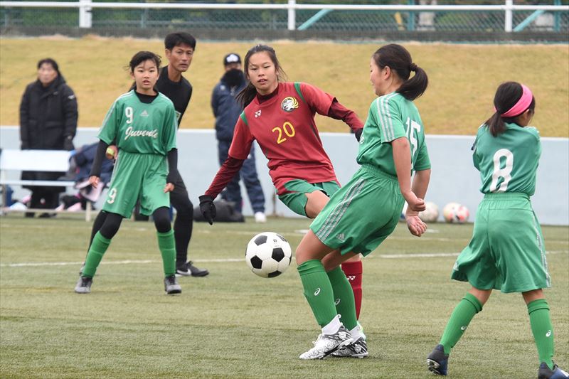 JFA U－12ガールズゲーム2023県予選＜3戦目＞｜WEB写真館 スポーツ｜WEB写真館｜下野新聞デジタル